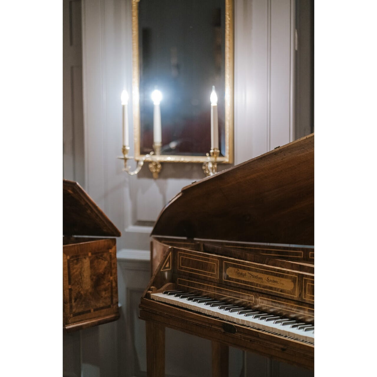 From Handel's Home: The Keyboards of Handel Hendrix House - Delphian ...